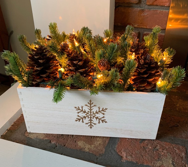 Winter Box with Lights – The Quaint Crafter