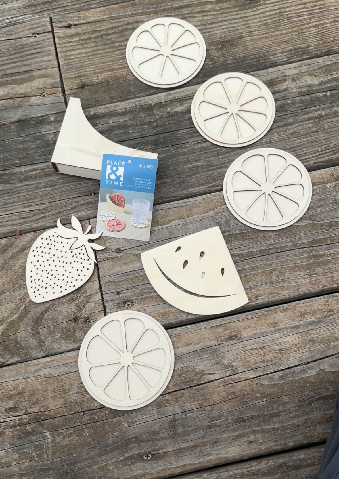 Sparkly Fruit Magnets – The Quaint Crafter